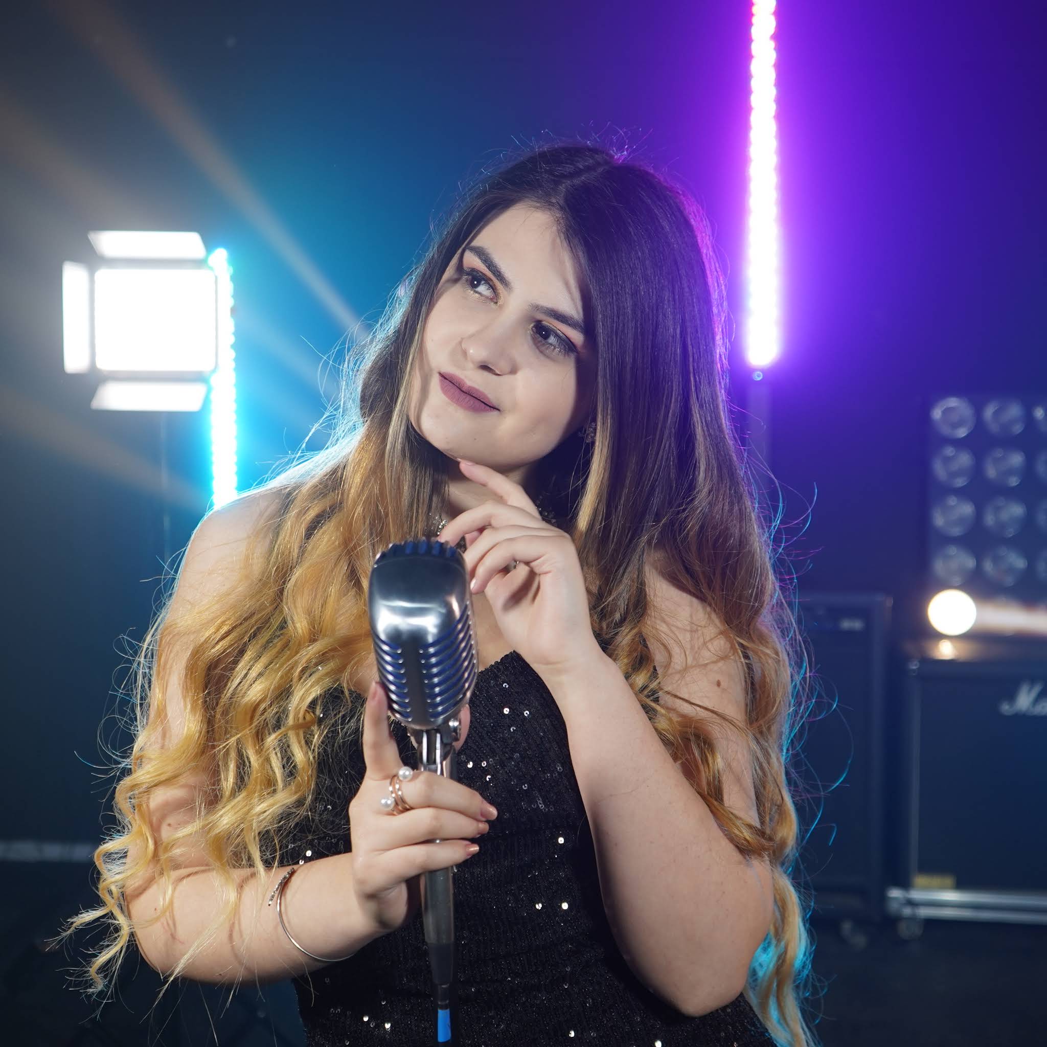 Post from Alexandra Dodoi - Singer