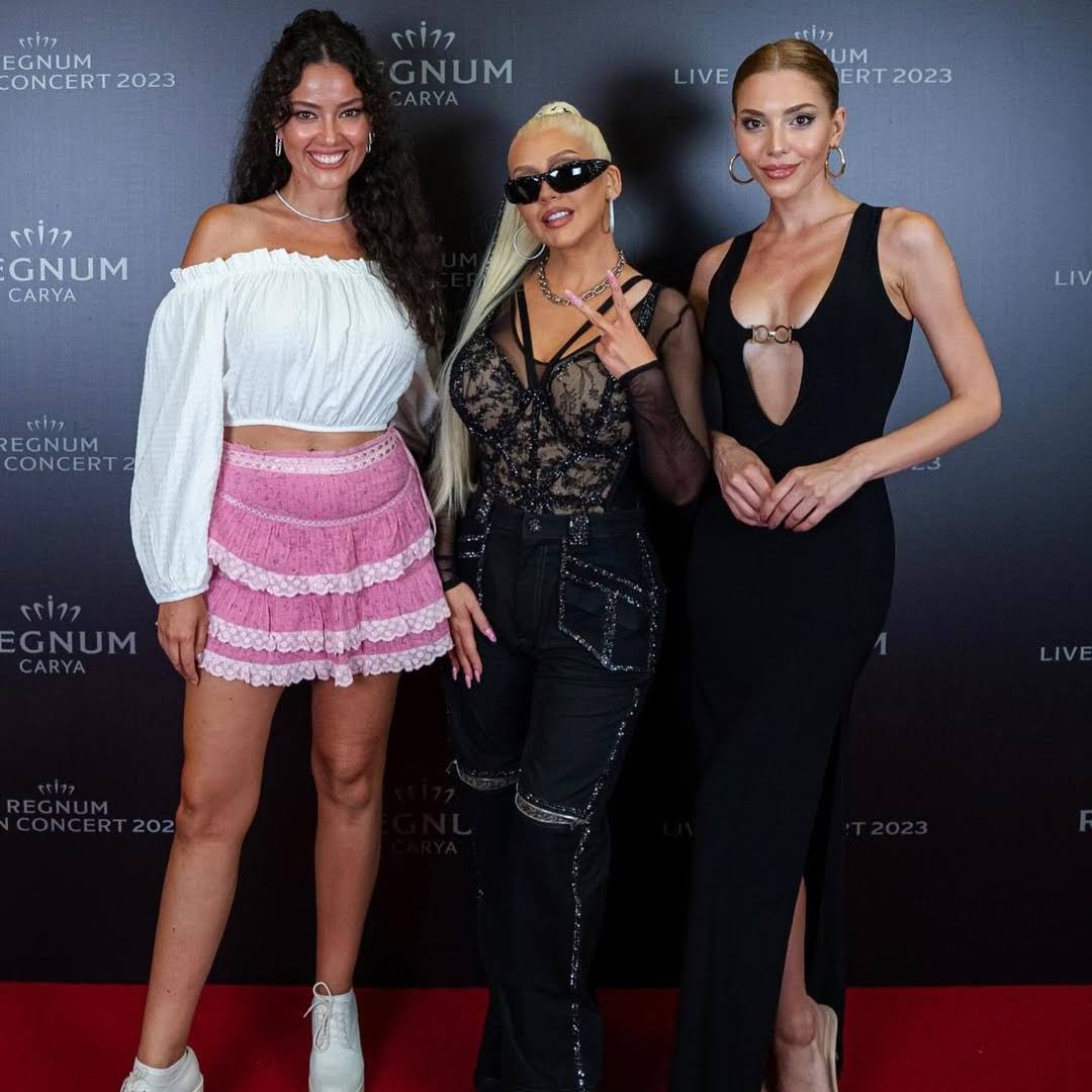 Post from Xtina Daily