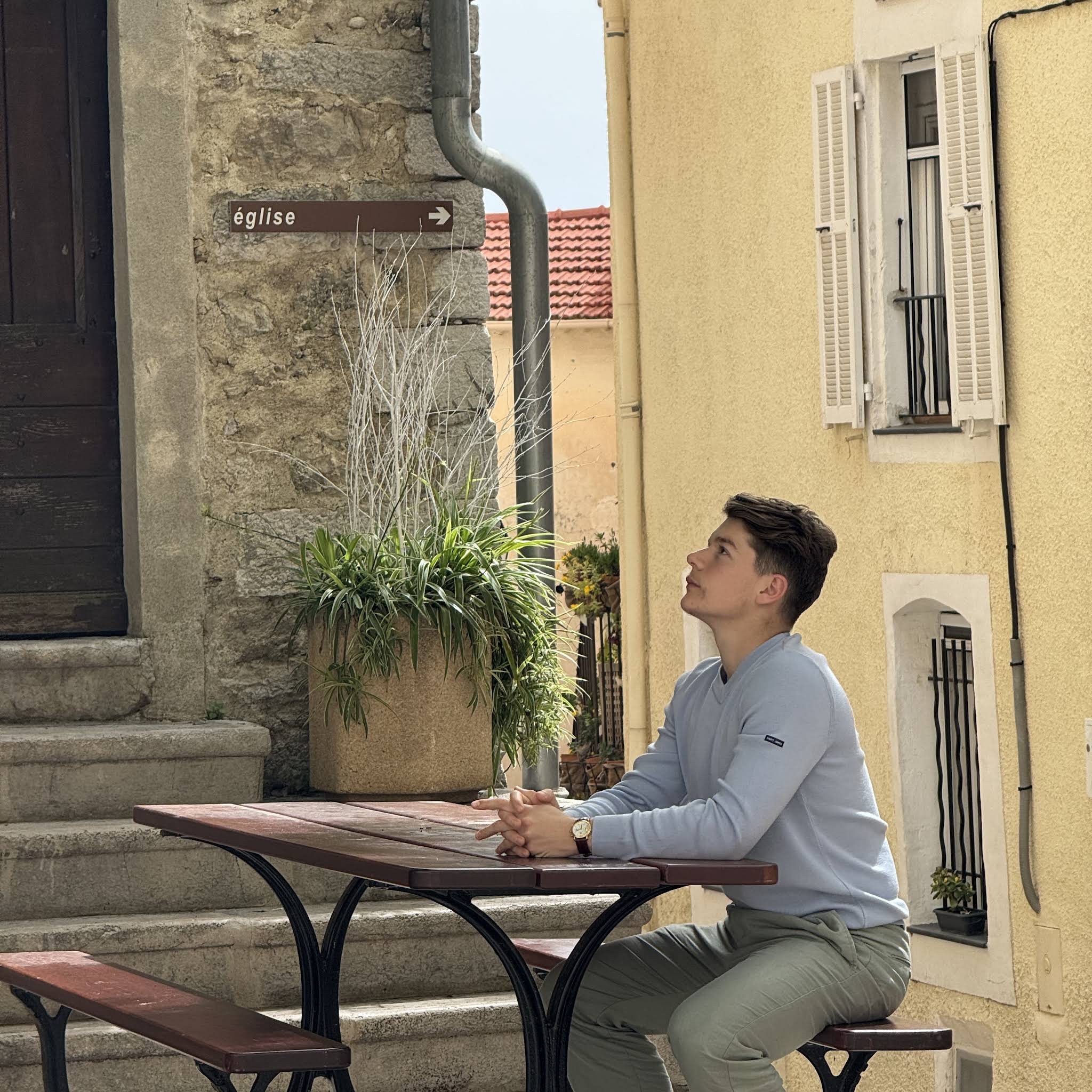 Post from Dali Dutilleul