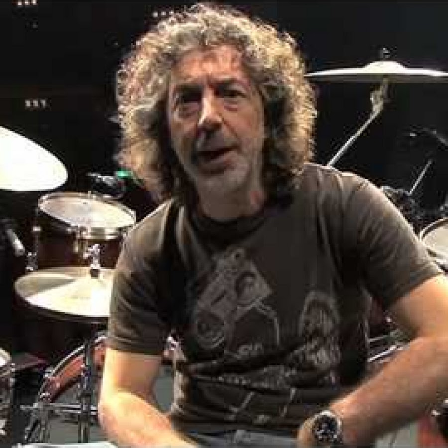 Simon Phillips - Topic - YouTube