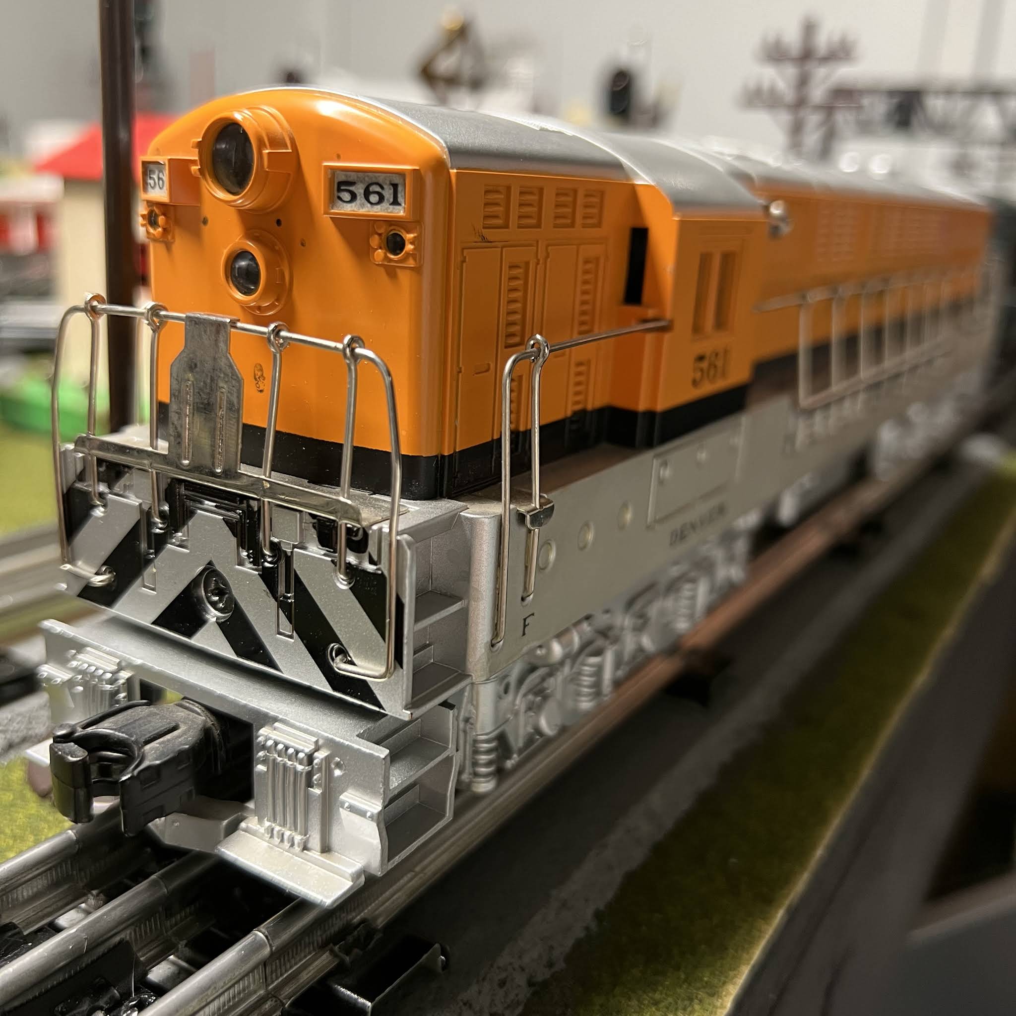 Post from Twisted MacGyver's Trains