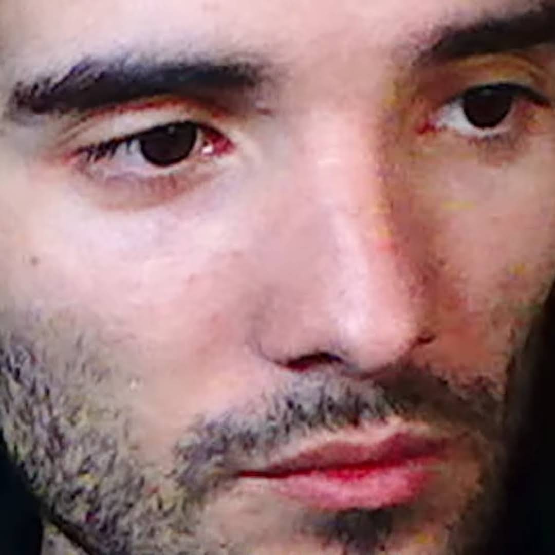 Post from Clips De AdvyStyles (GuitarHeroStyles)