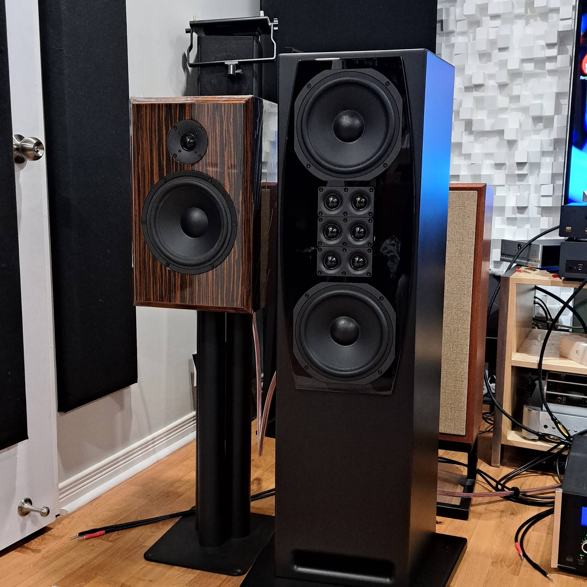 Post from Thomas & Stereo