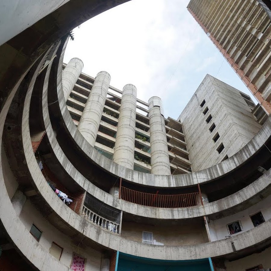 Centro Financiero Confinanzas - Topic - YouTube