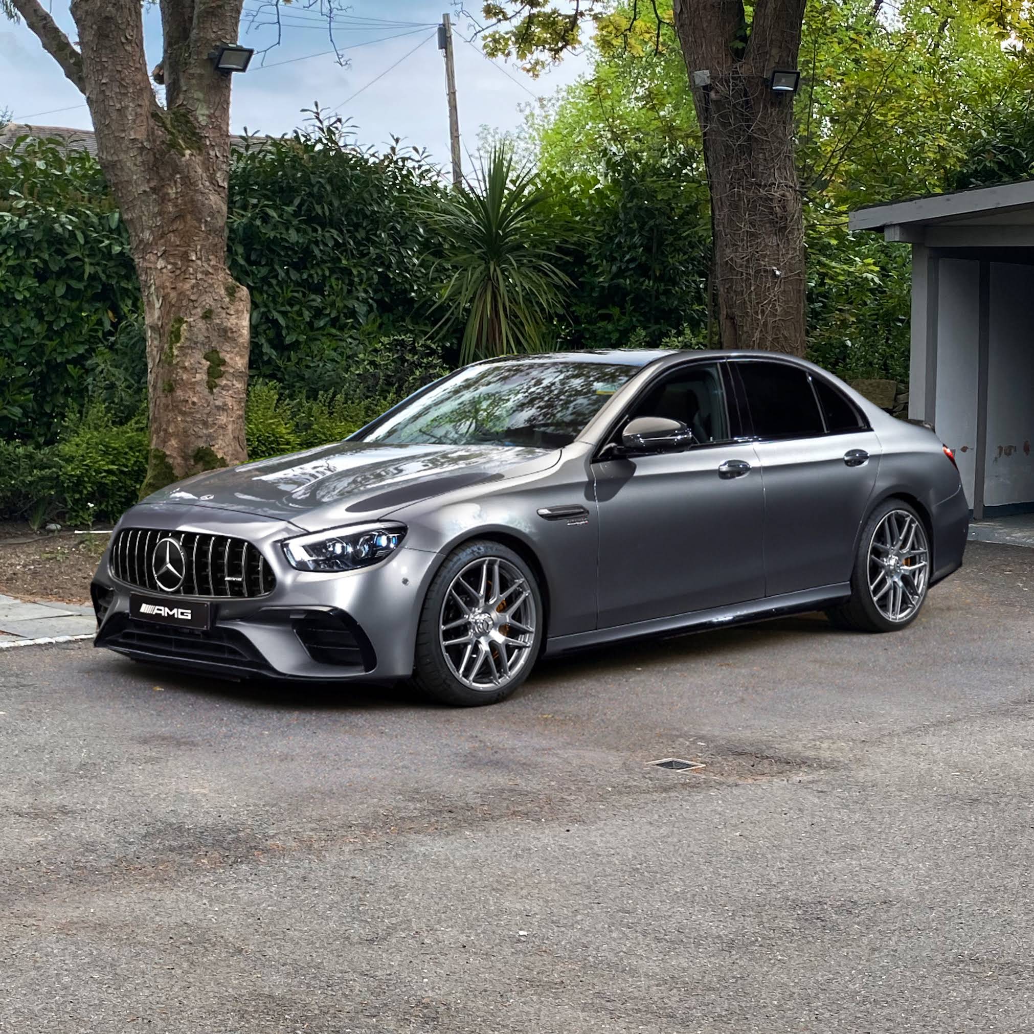 Post from Remove Before Race