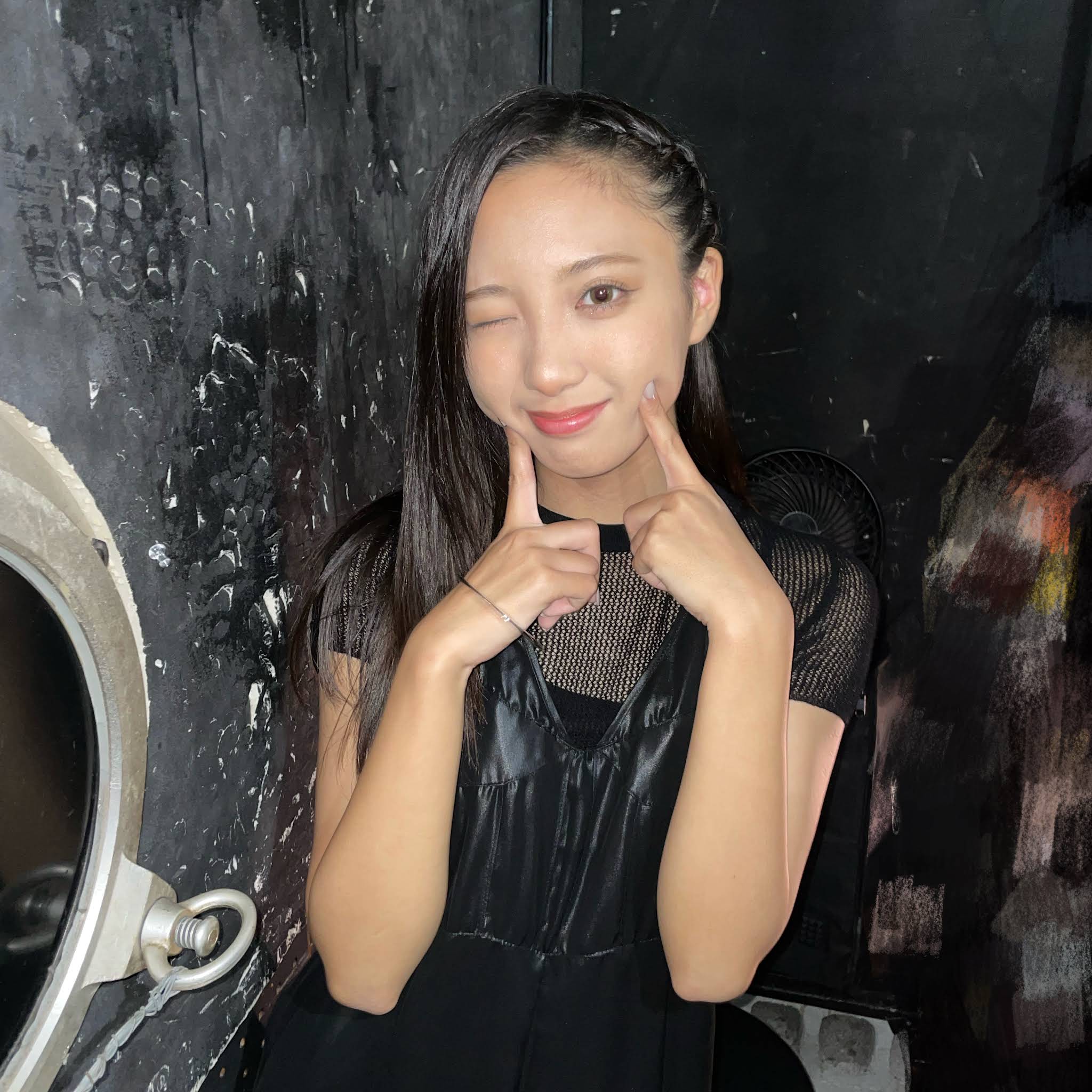 Post from BLUE BLUE BLUE channel