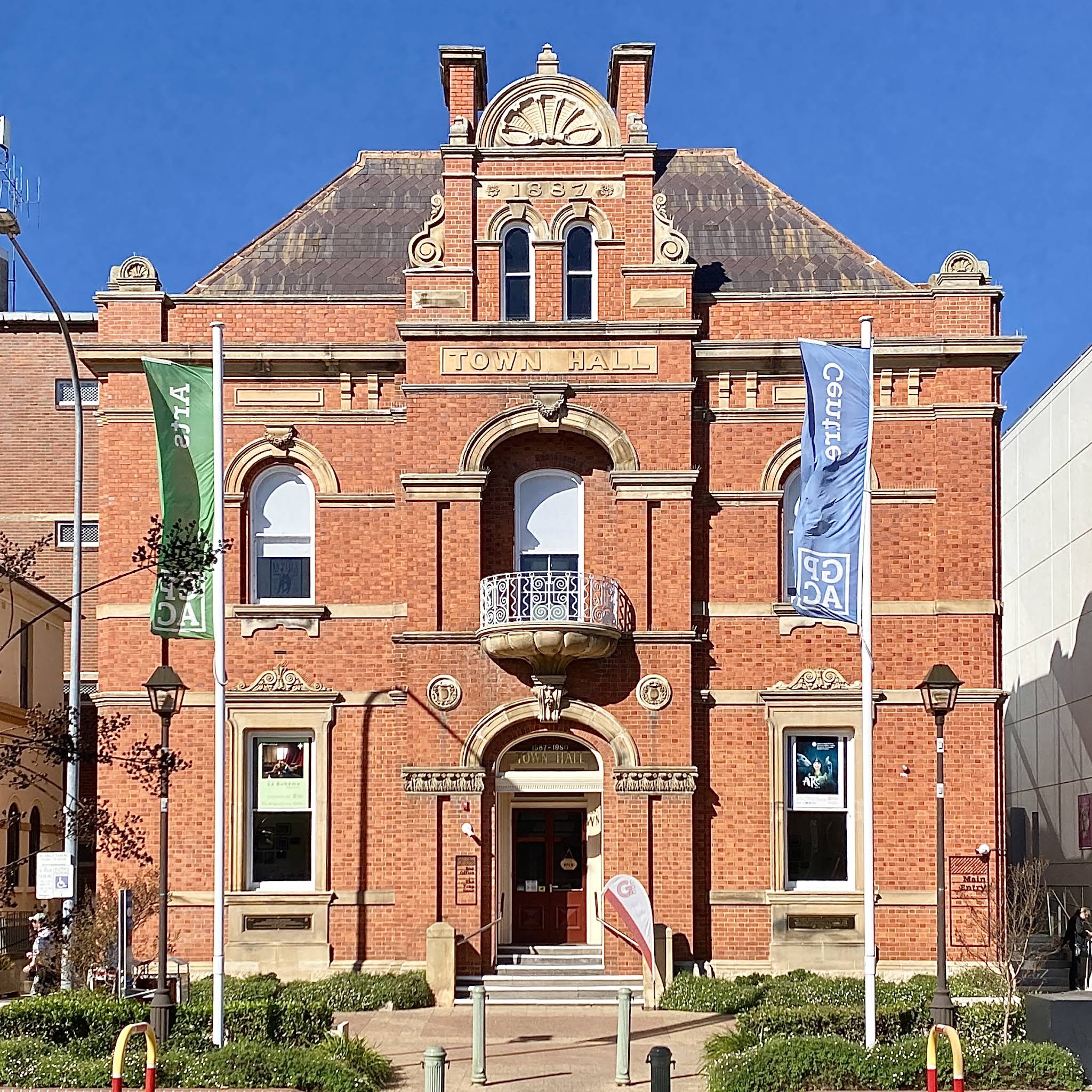 Post from Stephen Travers Art