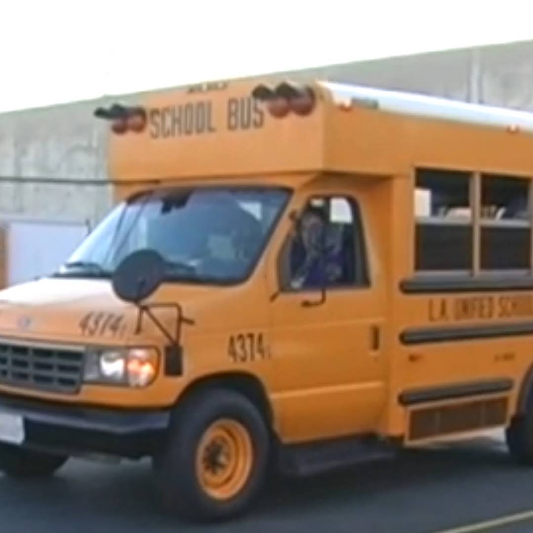 Post from LAUSD bus 7547u (Bluebird A3RE CNG)
