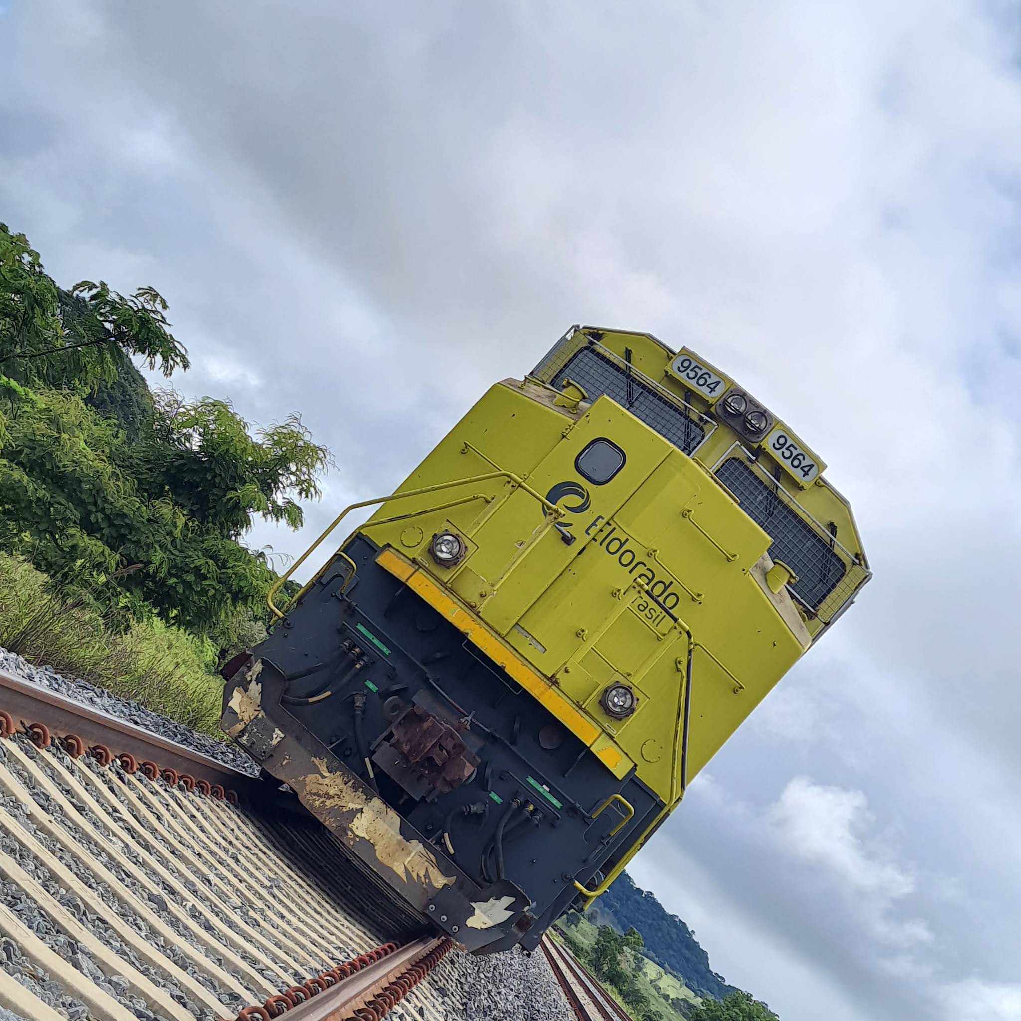 Post from LSSR trens&railfan