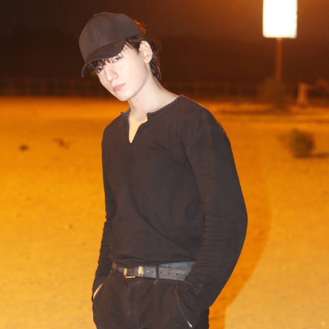 Post from Roomi here