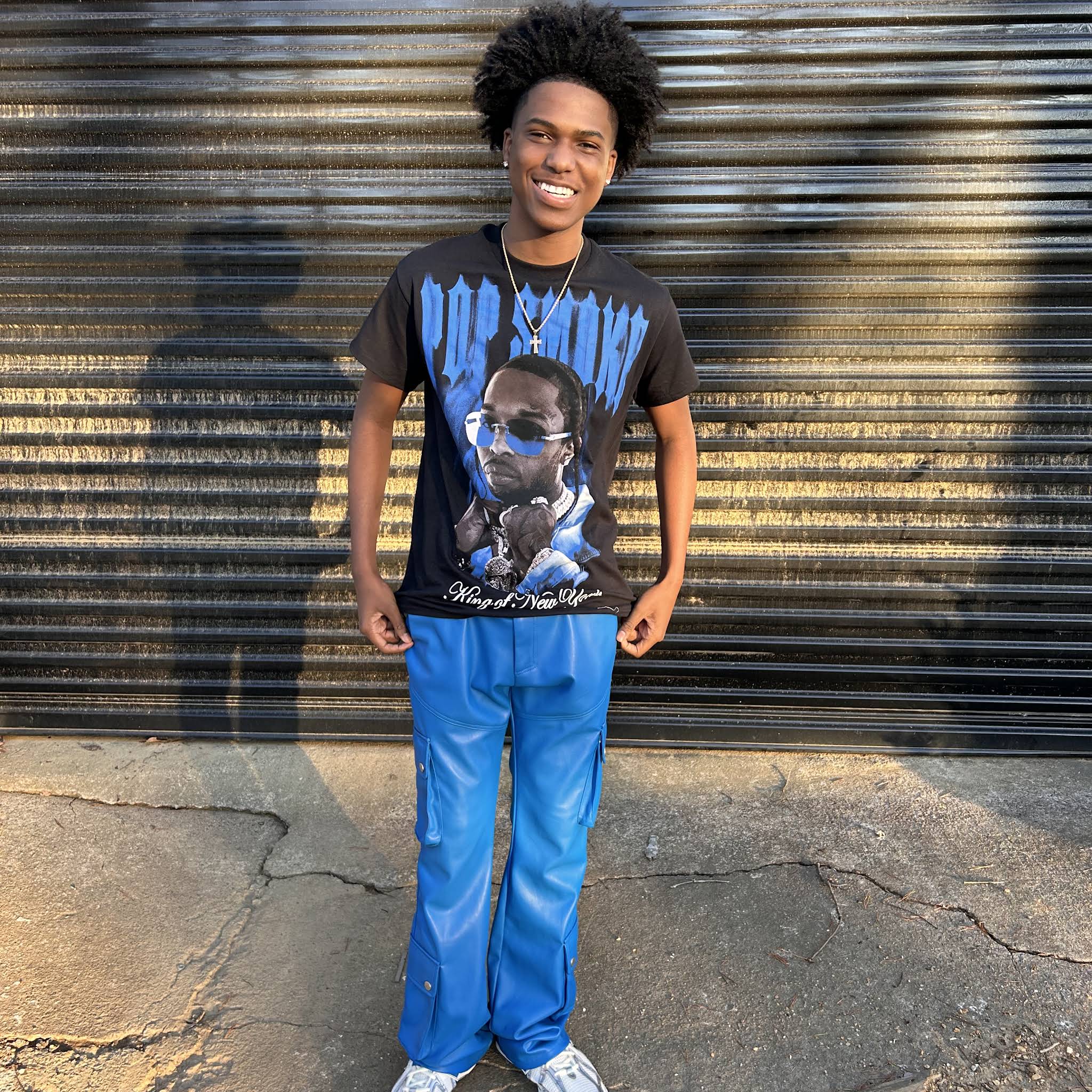 Post from Roman Too lit