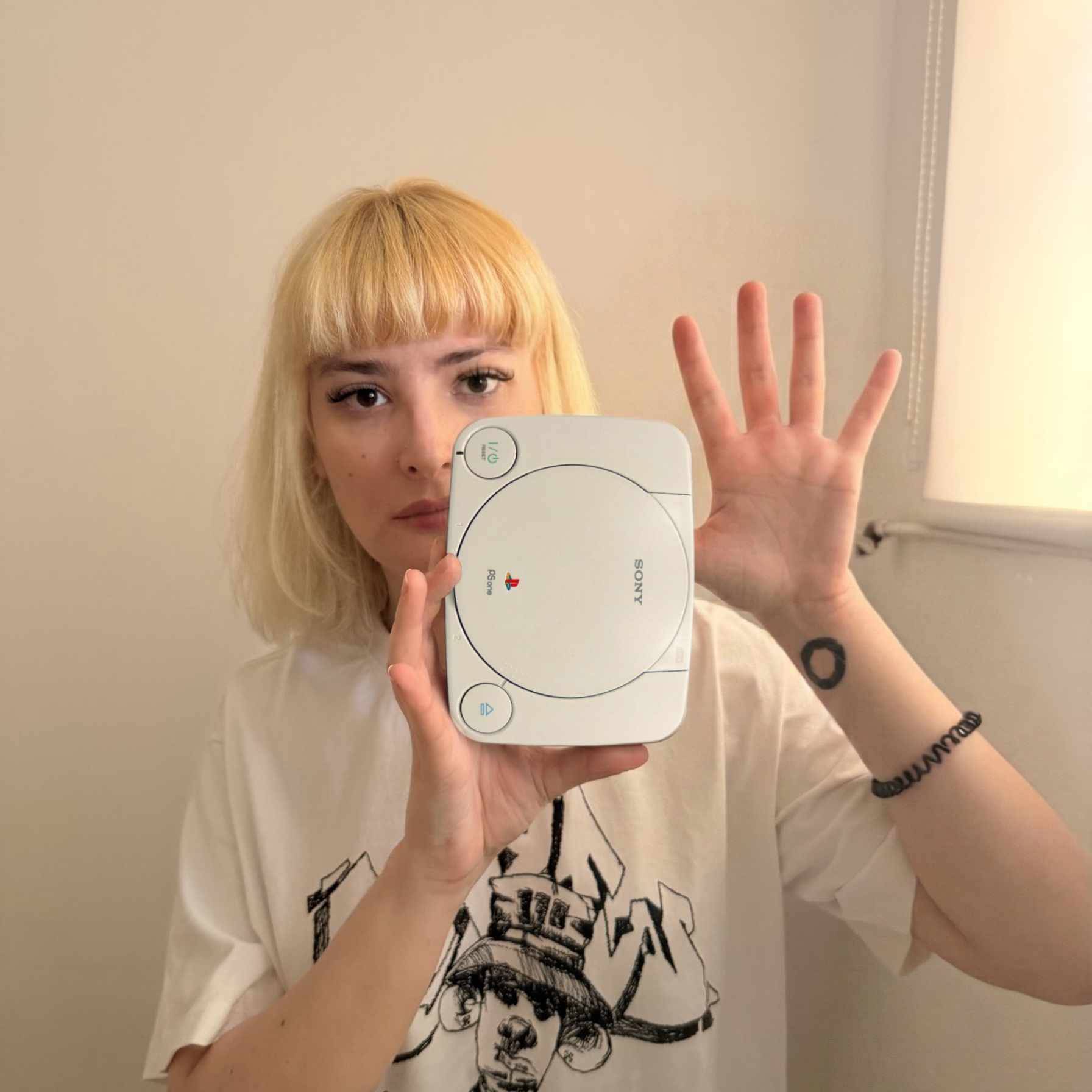 Post from f4mi