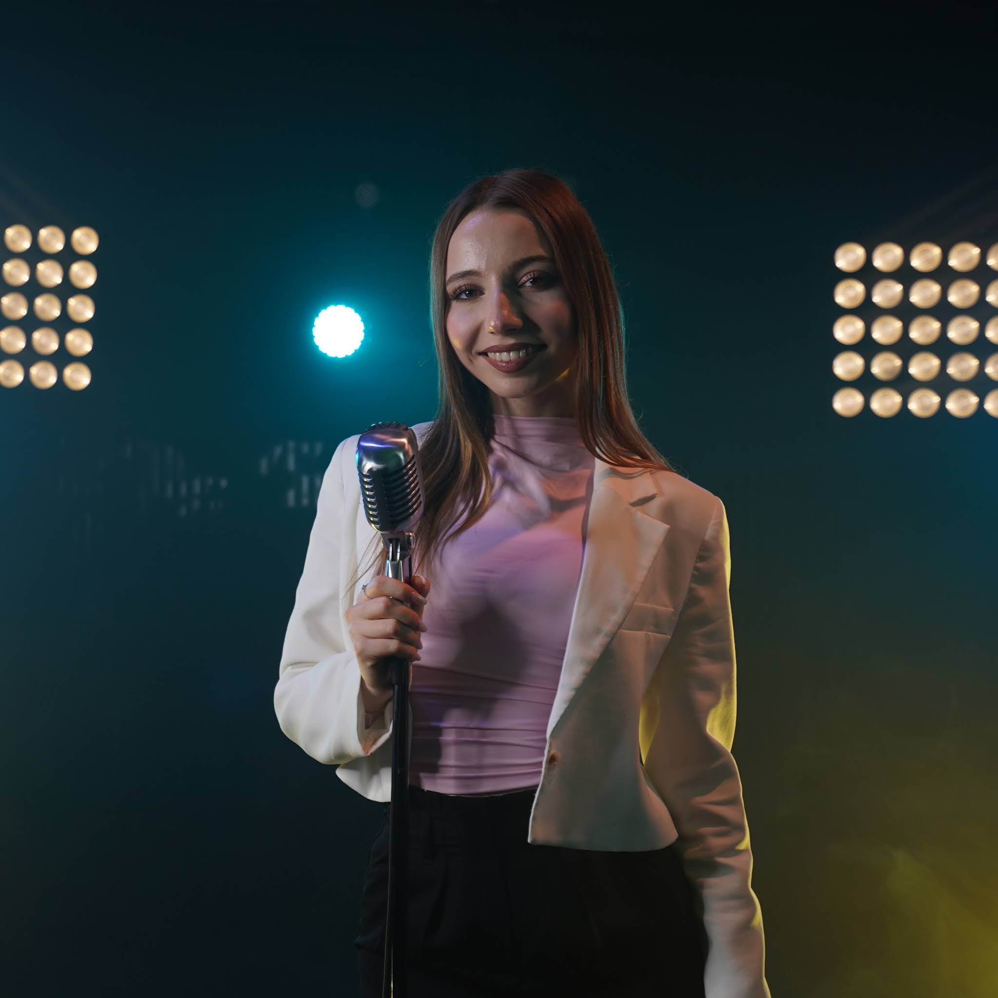 Post from Giulia Sirbu - Singer