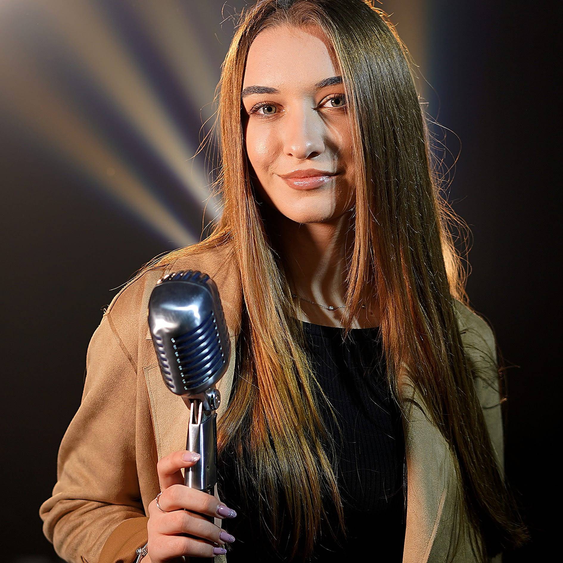 Post from Alexandra Parasca - Singer