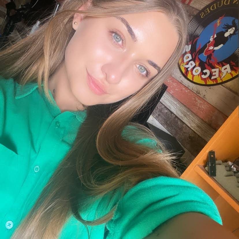 Post from Alexandra Parasca - Singer