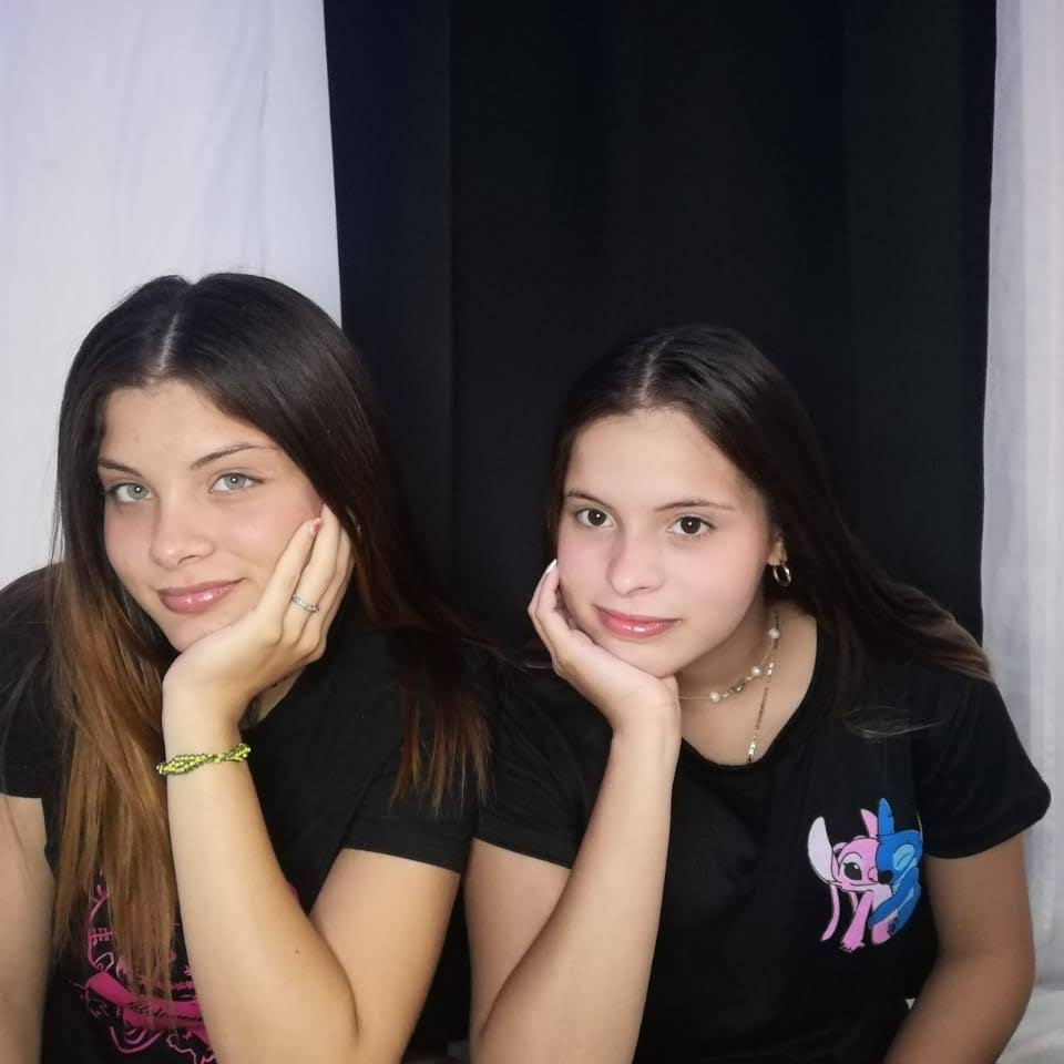 Post from Lora Y Lore