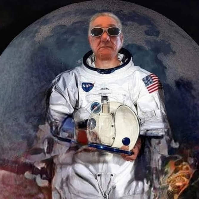 Post from Ba Que Xỏ Lá