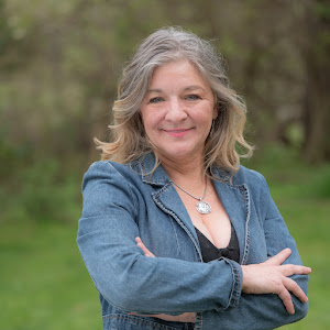 Valerie Smith, "Blossoms on the Almond Tree", - YouTube