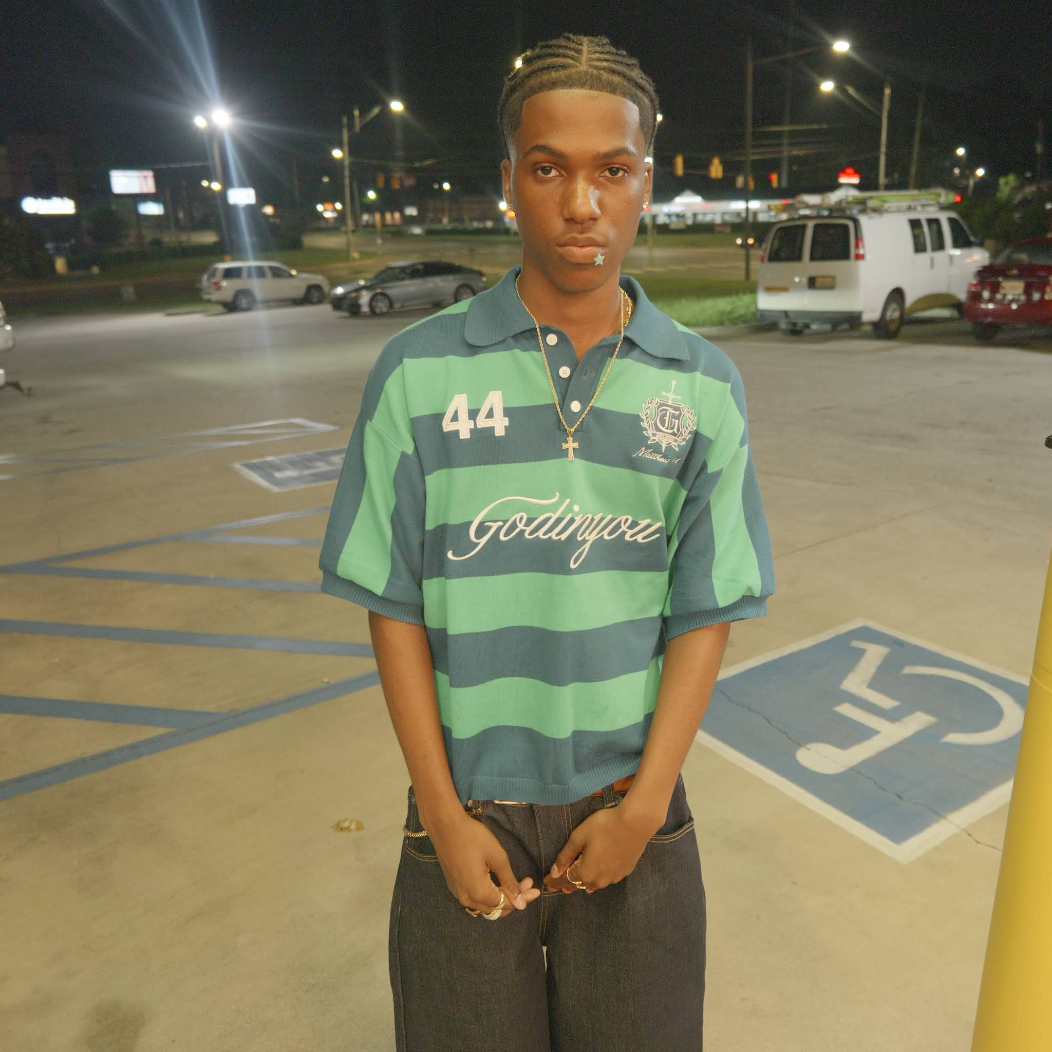 Post from Roman Too lit