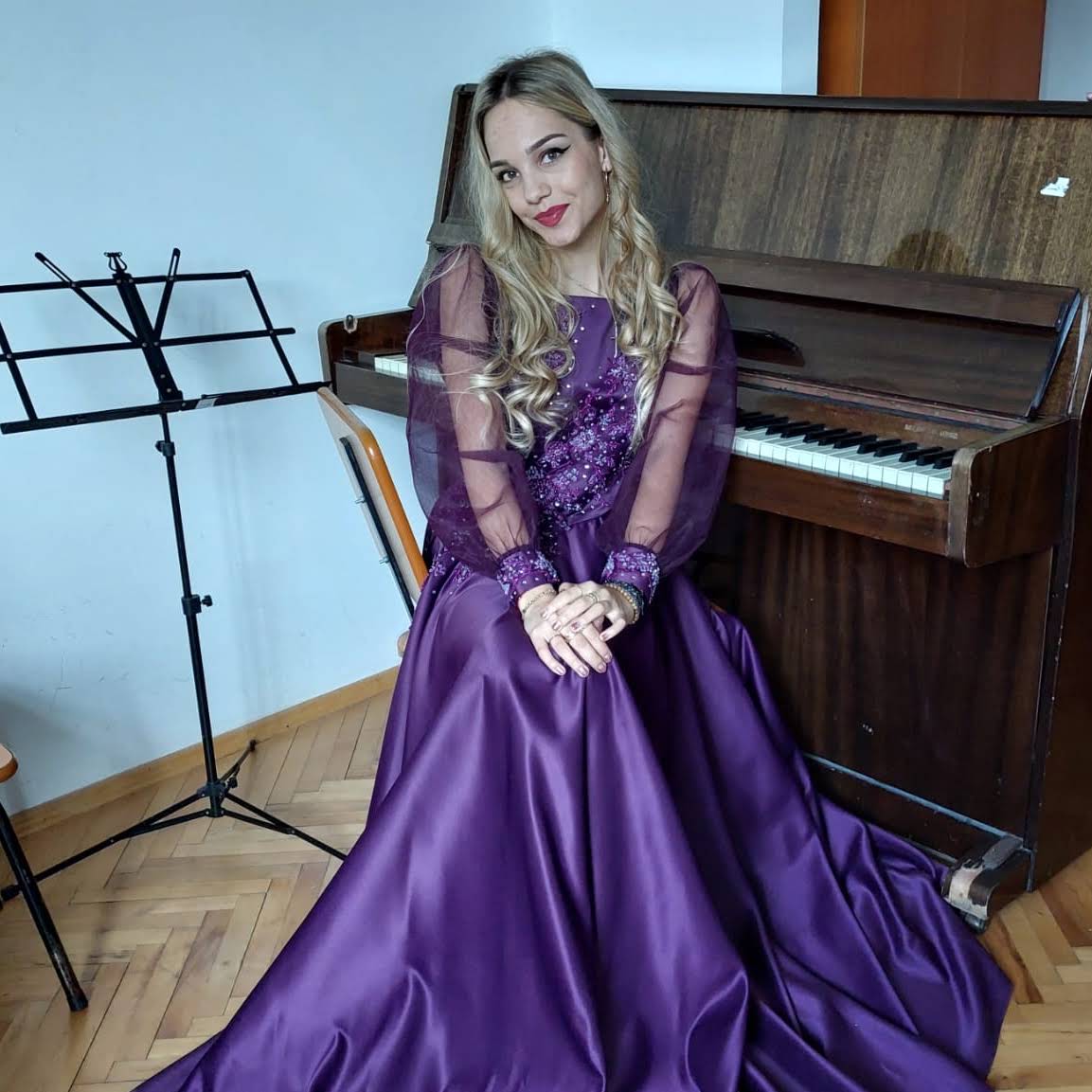 Post from Lorena Bulei - Singer