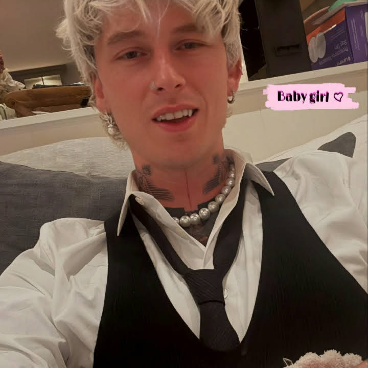 Post from Machine Gunner Kelly Fans