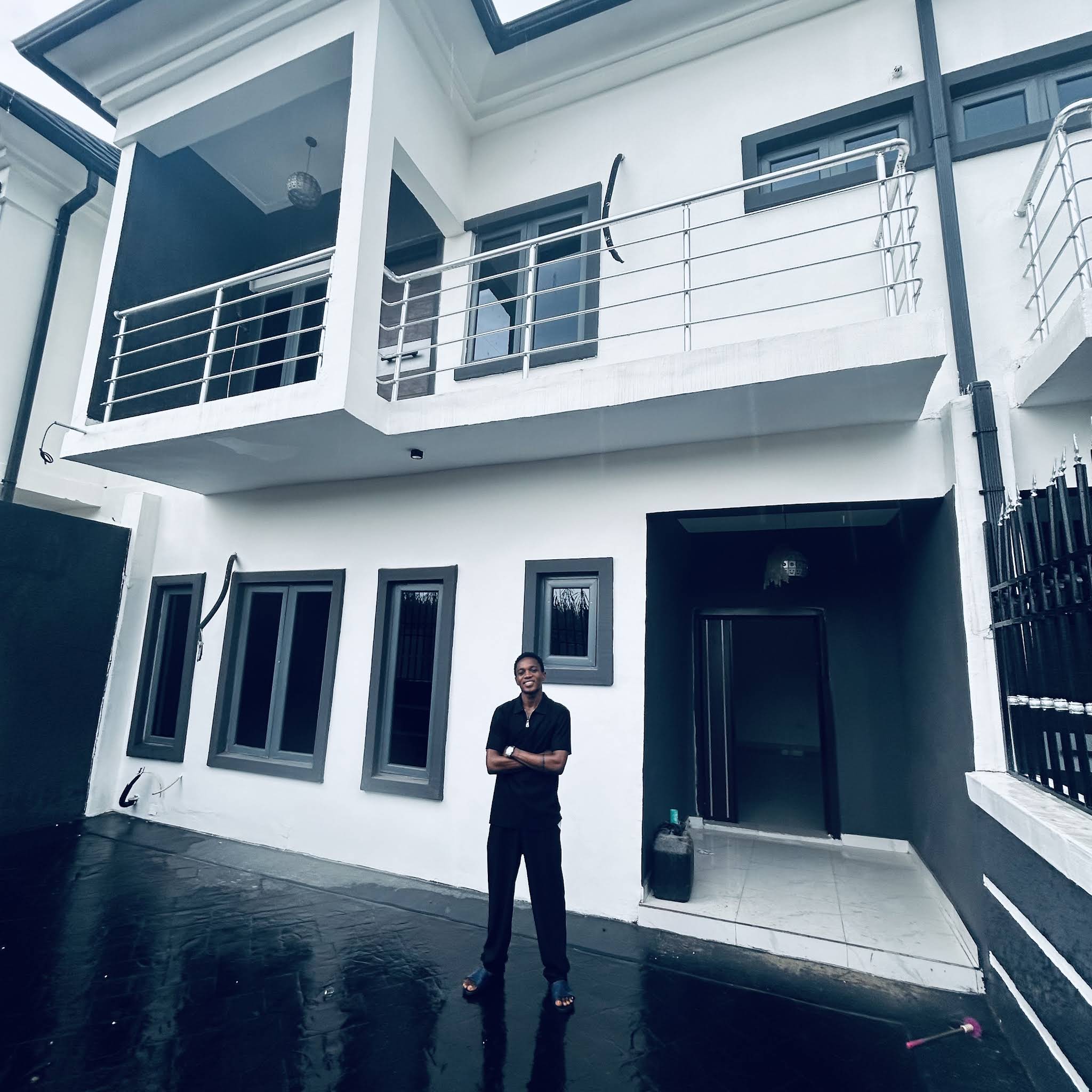 Post from Samuel Tochi