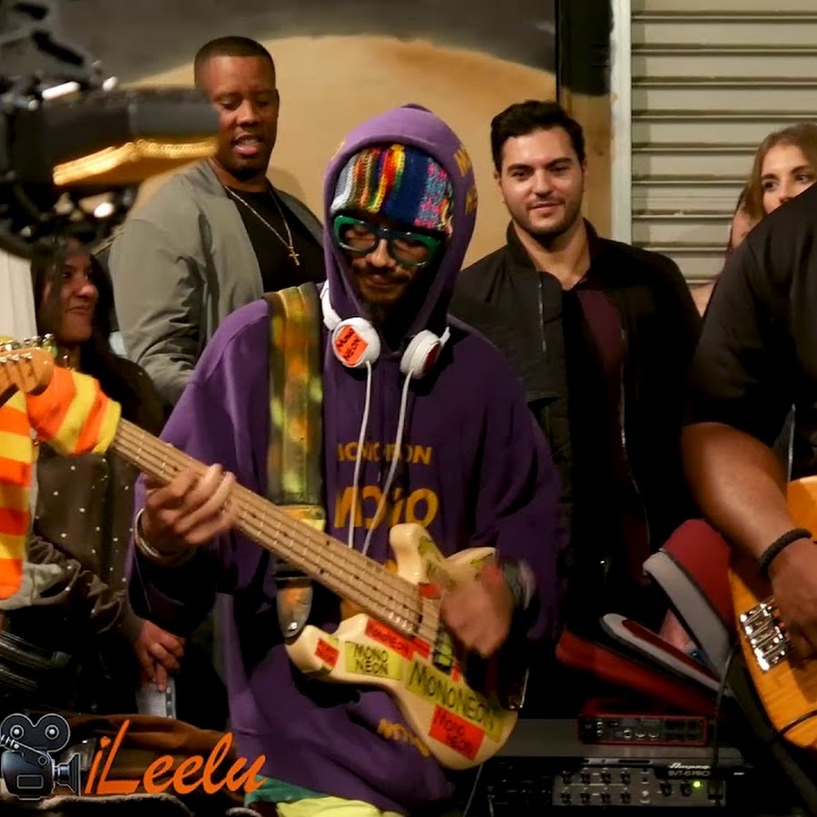 MonoNeon - Topic - YouTube