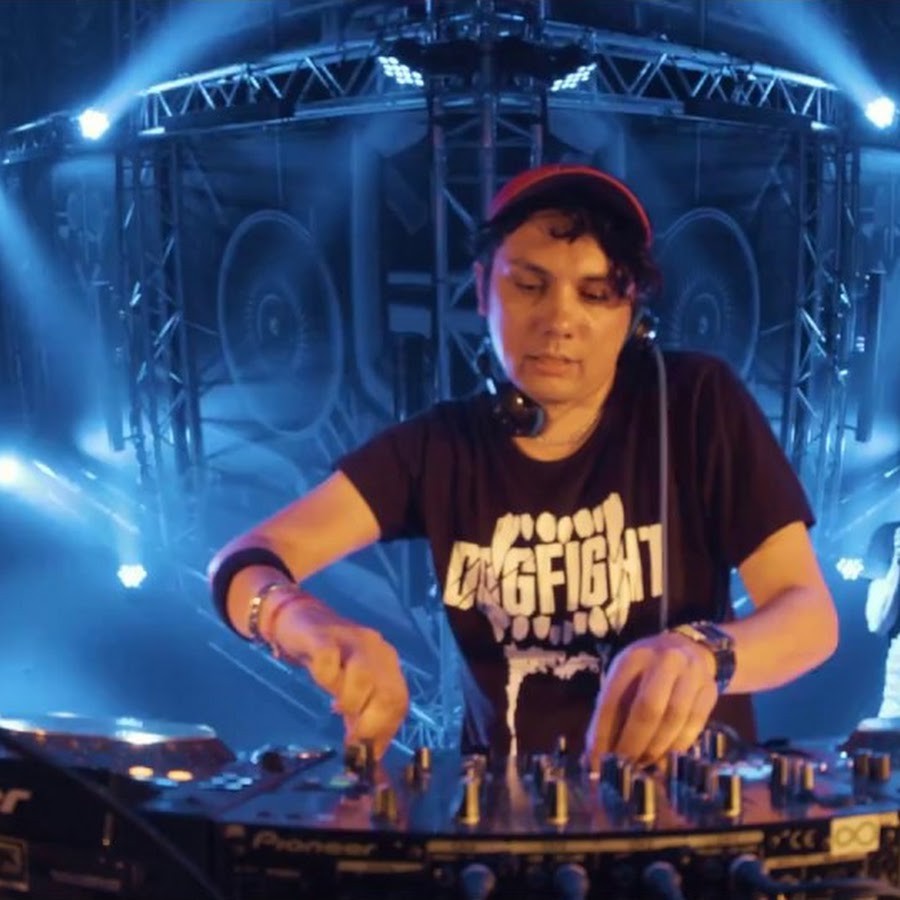 DJ Mad Dog - Topic - YouTube