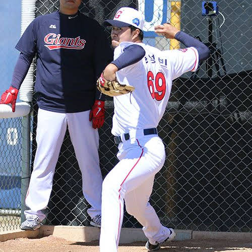 Post from #61-Korean MLB Players