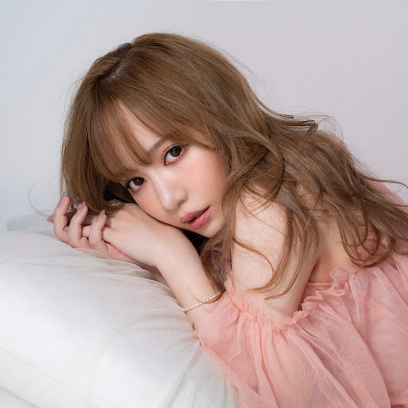 人気YouTuber、MACO_CHANNELの総収入は1000万円以上！？その収益を年収・時給まで徹底分析！