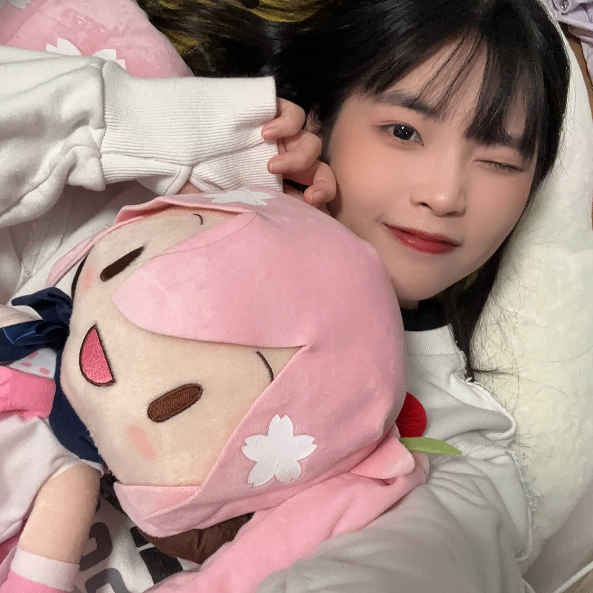 Post from Cherry OFFICIAL CHANNEL