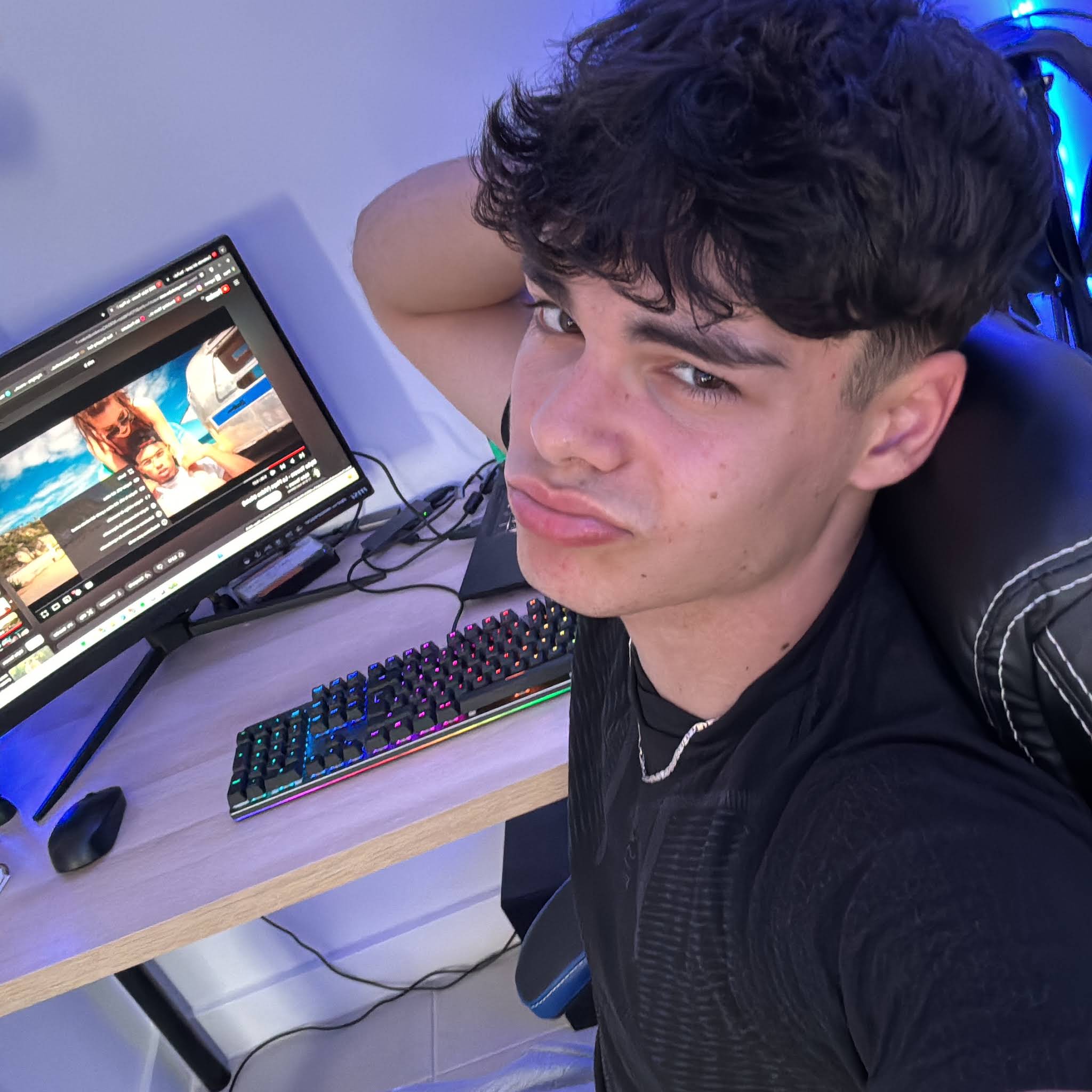 Post from Alvarito Barras