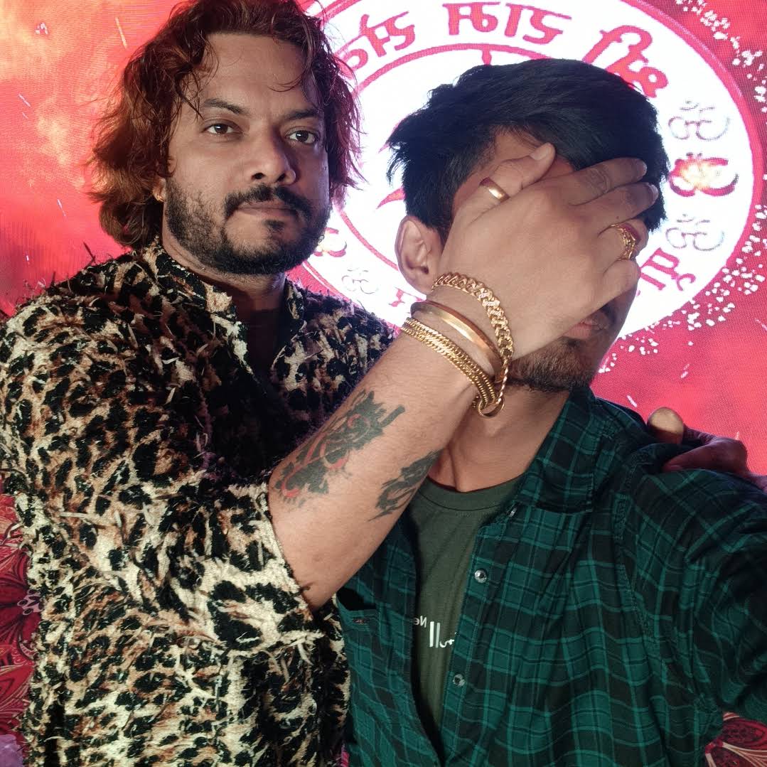 Post from simple youtuber pritam pyare