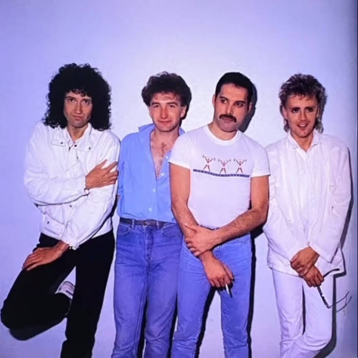 Post from The Legend Of Queen