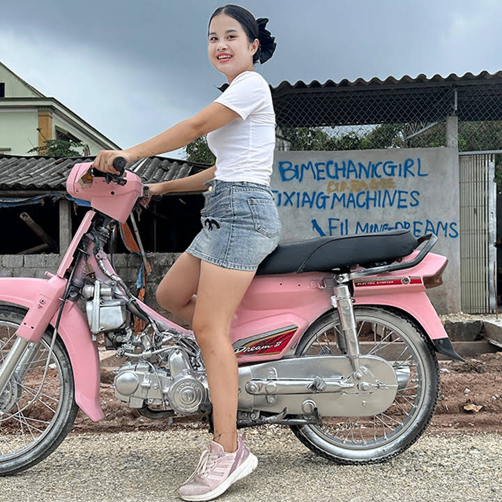 Post from Bi Mechanic Girl
