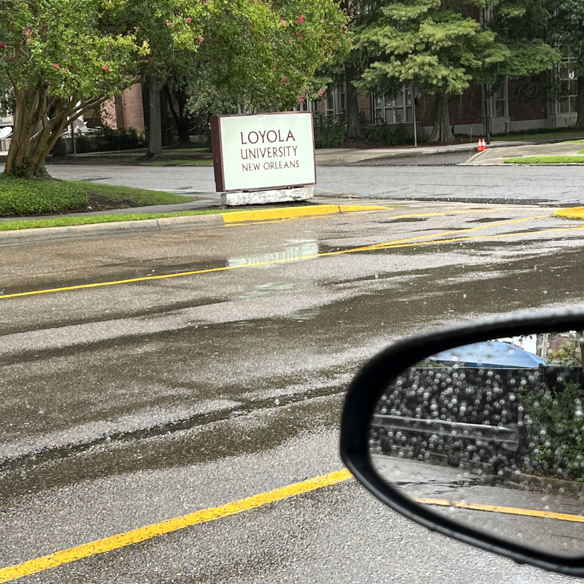 Post from Introvert Rockstar⚜️