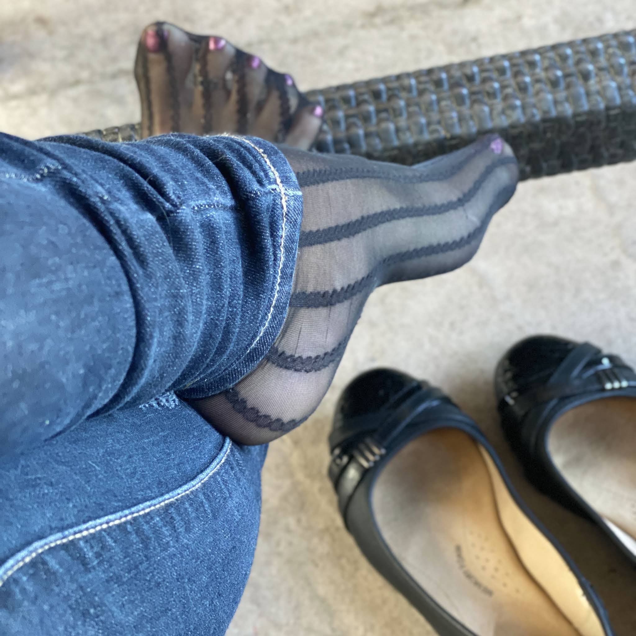 Post from Nylons ROCK