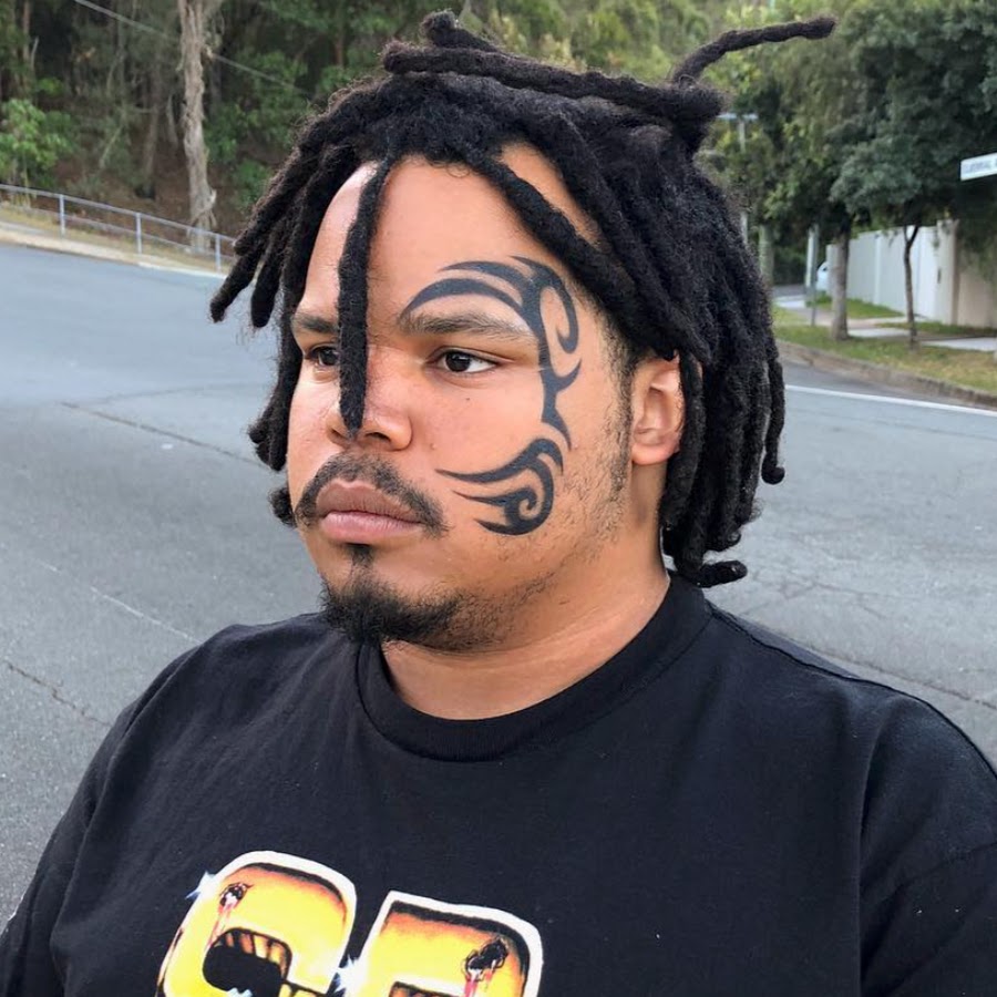 Kerwin Frost - YouTube