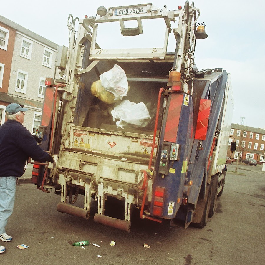 Waste Management Vehicles Ireland - YouTube