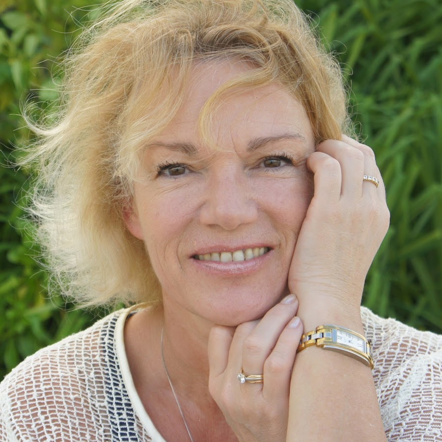 Brigitte LAHAIE - YouTube