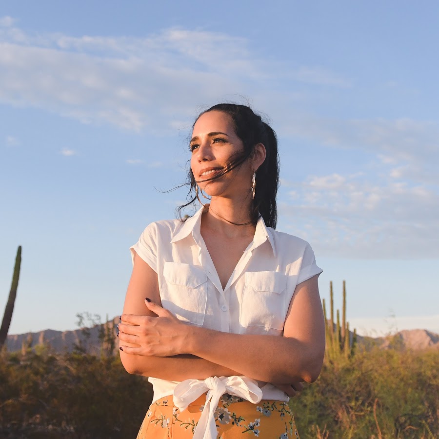 Alejandra Jiménez - YouTube