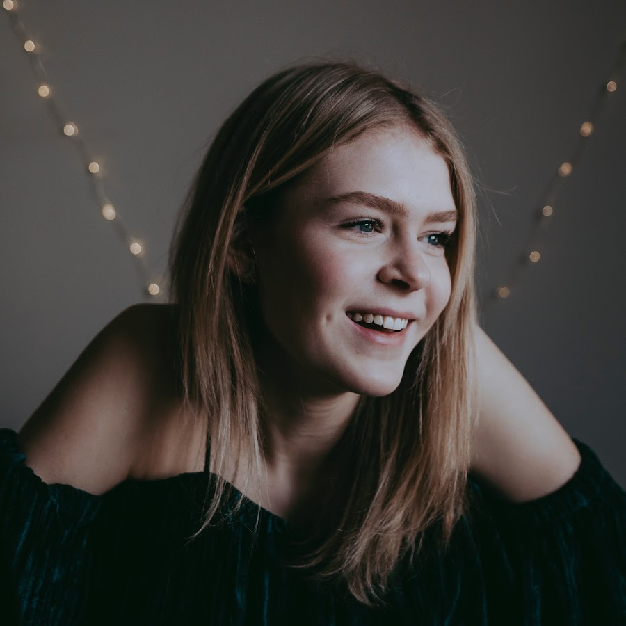 Alexa Elle Smith - YouTube