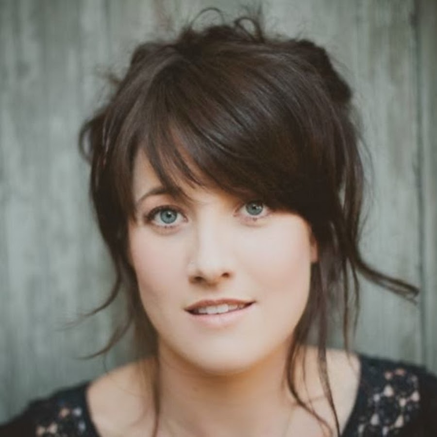 Chelsea Moon - YouTube