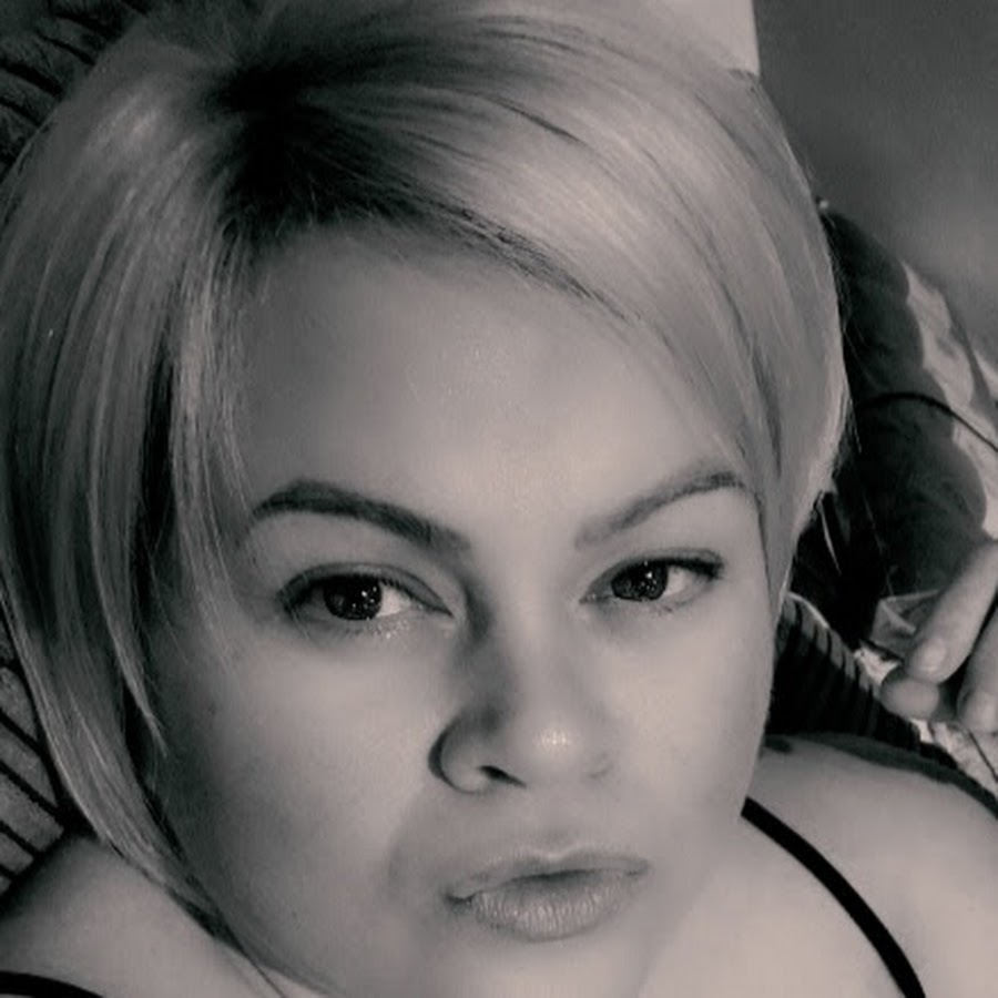 Dee Maxwell - YouTube