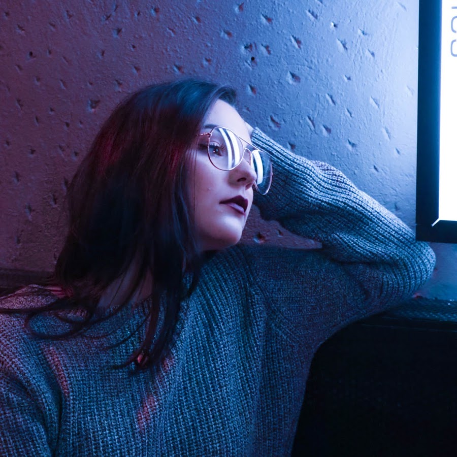 Maria Louisa - YouTube