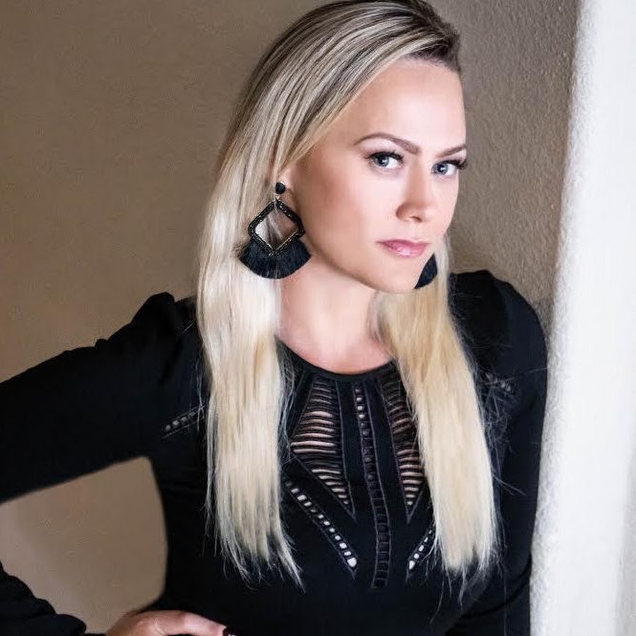 Deanna Wheeler Country Music Artist - YouTube
