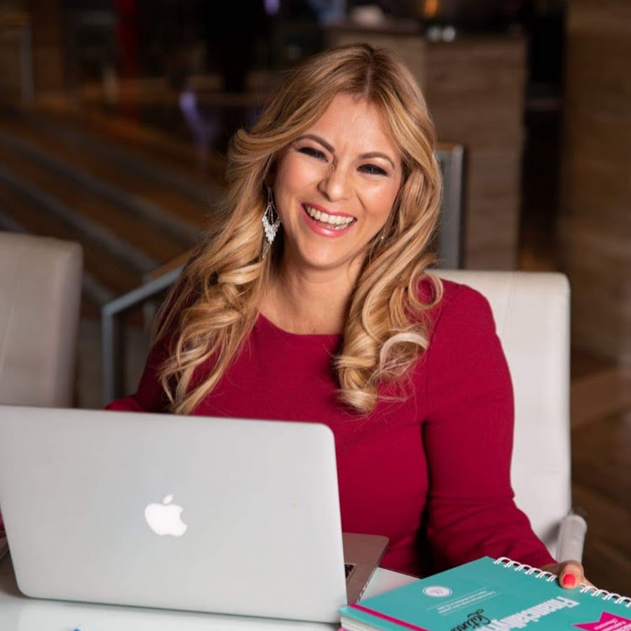 Alexandra Ramírez - YouTube