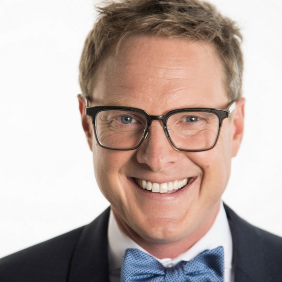 Andrew Davis - YouTube