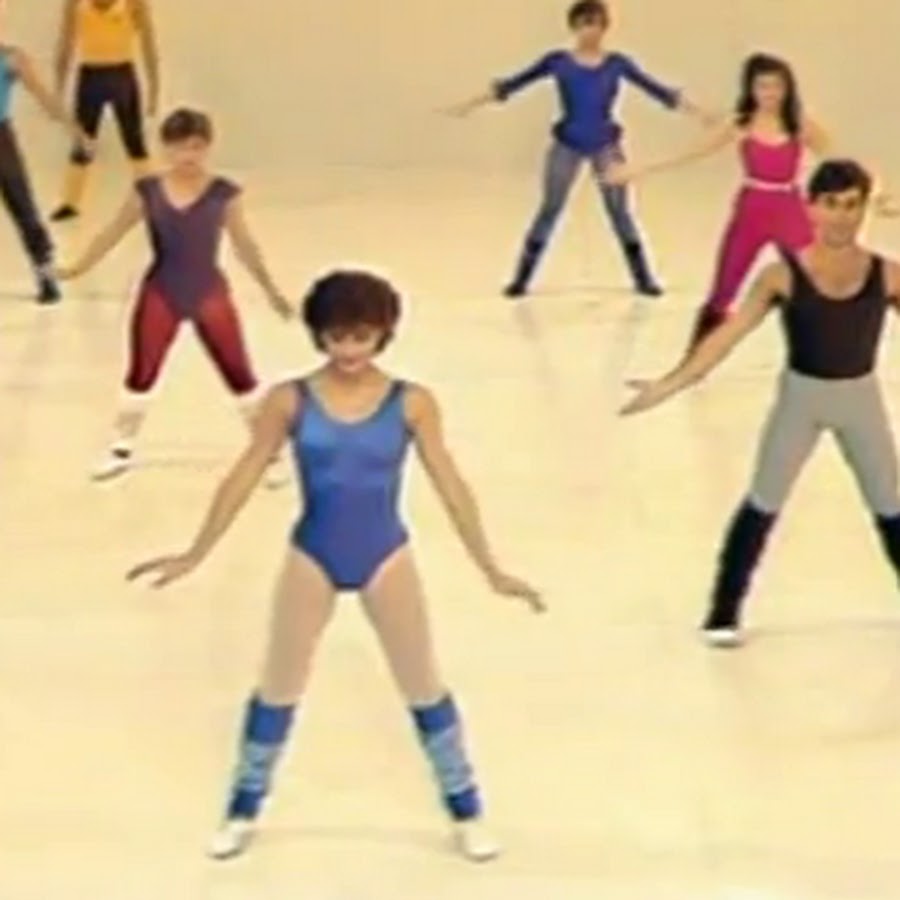 Spanish Bubby Girl - YouTube