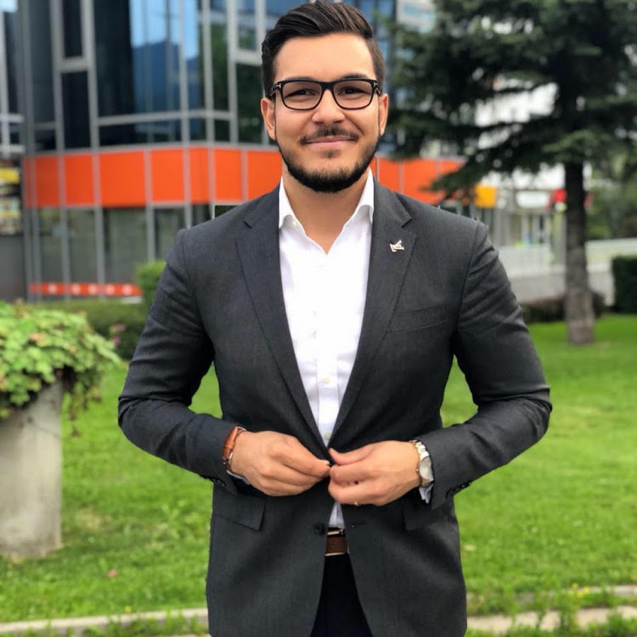 Maksim Asenov - YouTube